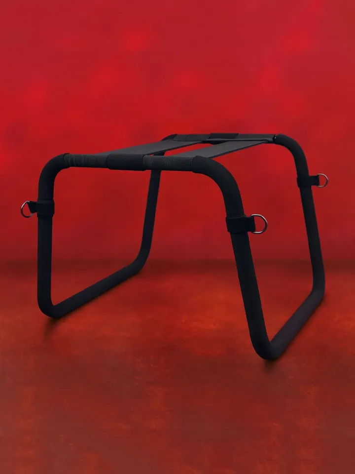 Majestic Mount Cuff-Ready Queening & Positioning Stool - Diskret levering